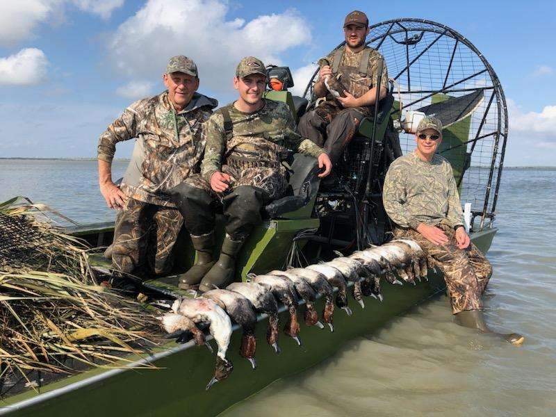 Coastal Texas Guided Duck Hunts | Port Mansfield Texas Hunting Outfitters